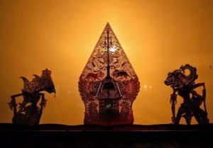 Makna Gunungan Wayang Kulit - DewiSundari.com